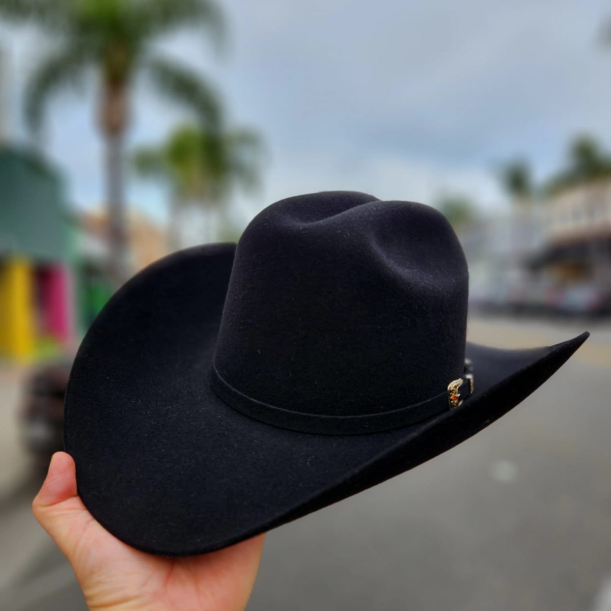 CUERNOS CHUECOS 10X MILANO BLACK | Genuine Leather Cowboy Boots and ...